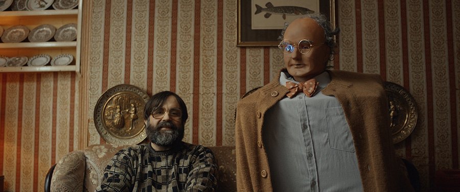 BRIAN Y CHARLES fotos - Web de cine fantástico, terror y ciencia ficción